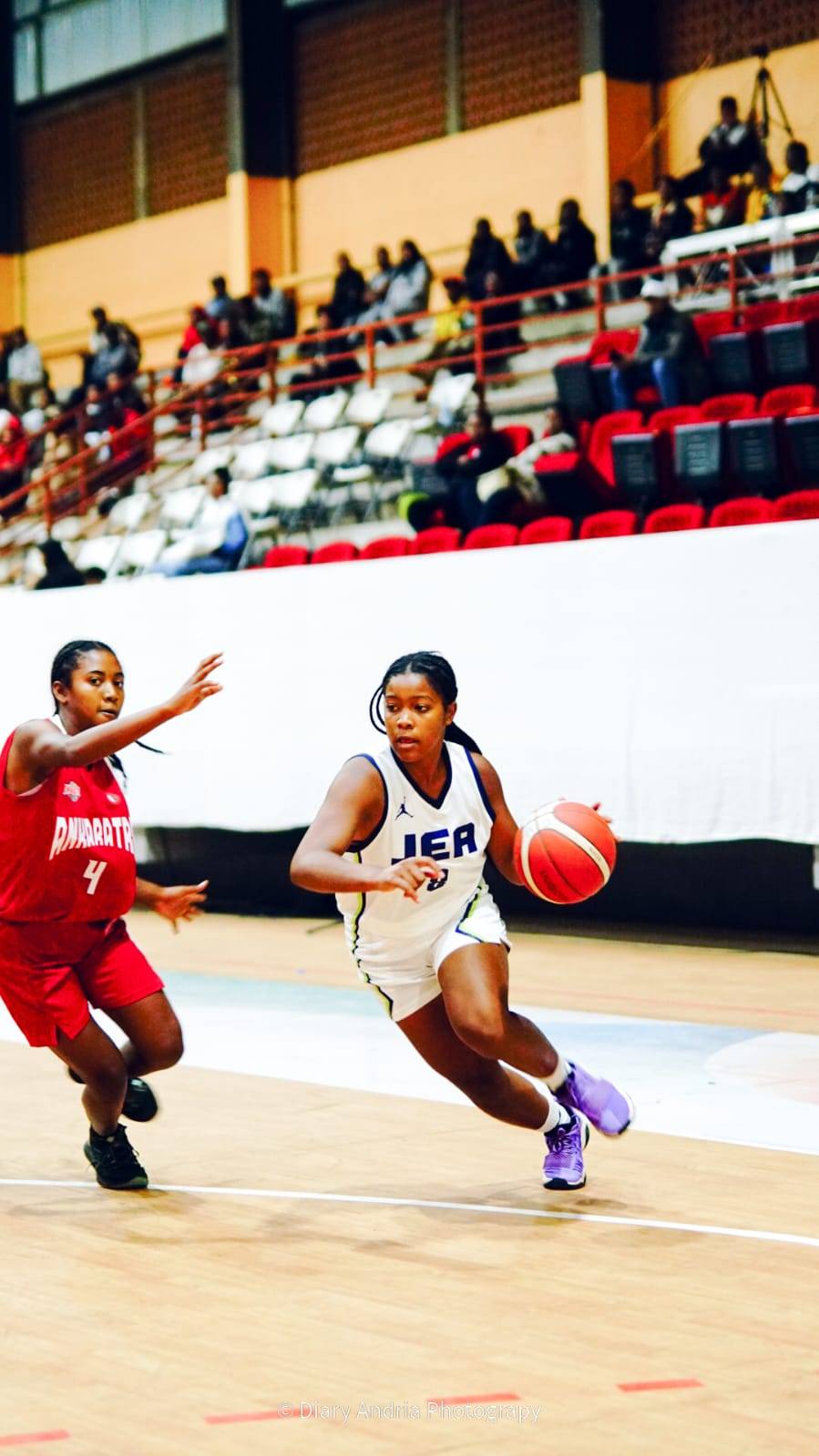 BASKETBALL 5x5 - N1A DAMES - JEA remporte la Coupe de la ligue