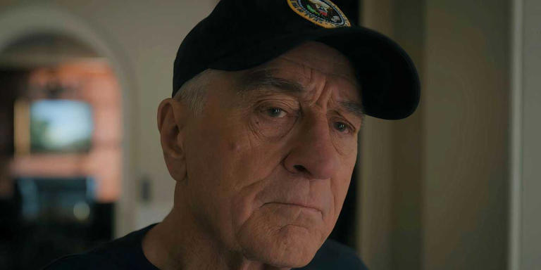 Jenna Ortega & Robert De Niro Will Play Pool Hustlers In New Movie From ...