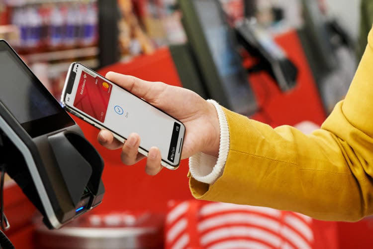 Apple Pay finalement disponible pour les clients pros du Crédit Agricole