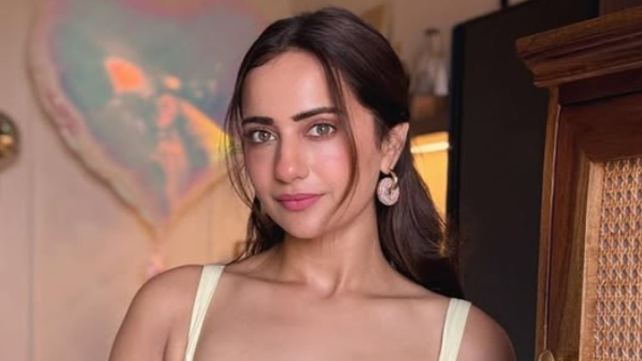 Kusha Kapila gives troll a piece of her mind for his 'darindigi' in her Instagram DM; read ...