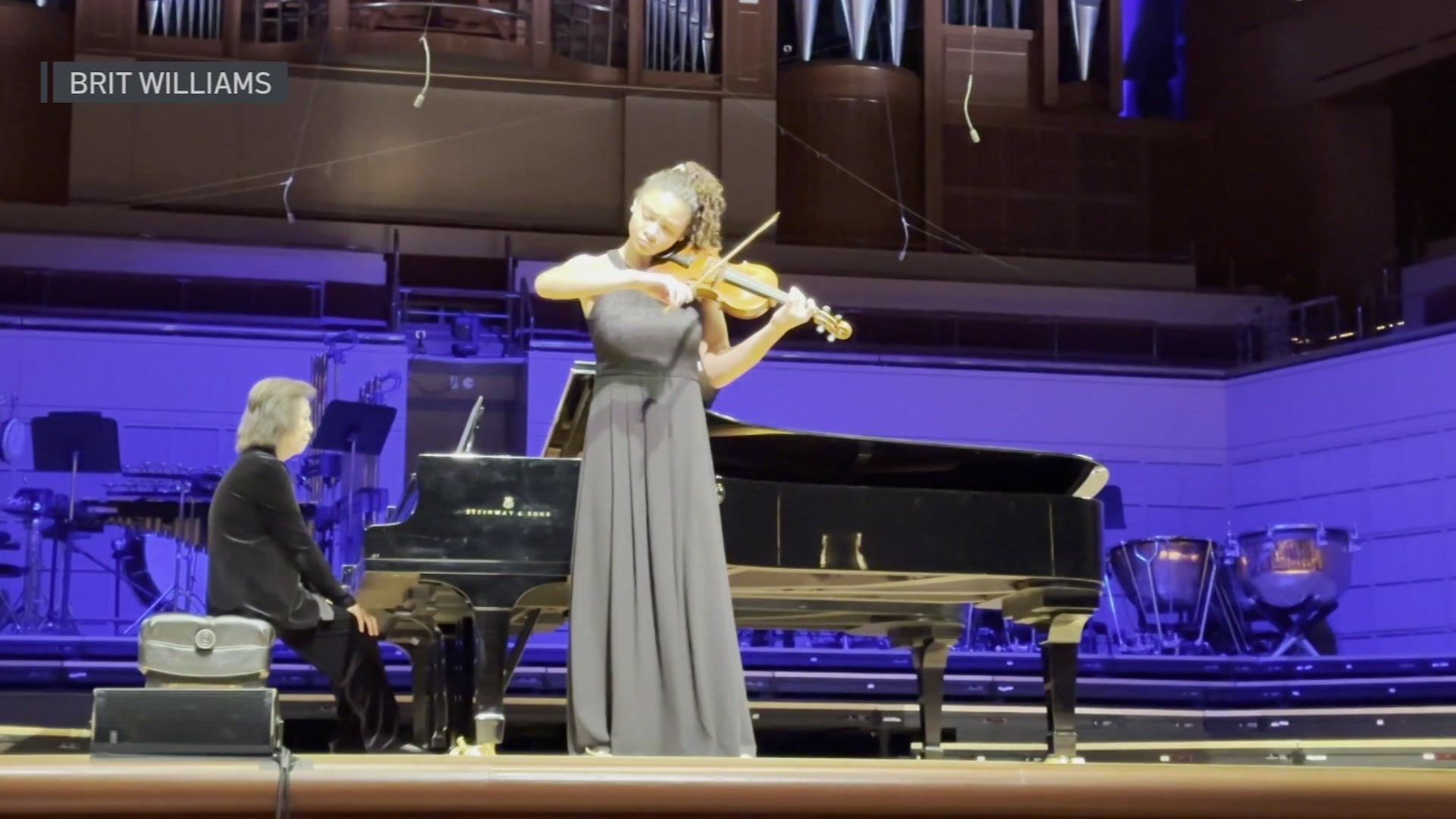 16-year-old Southlake violinist wins DSO's Lynn Harrell Concerto Competition