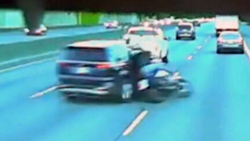 Beaverton PD seeks driver who hit motorcycle rider in apparent road ...
