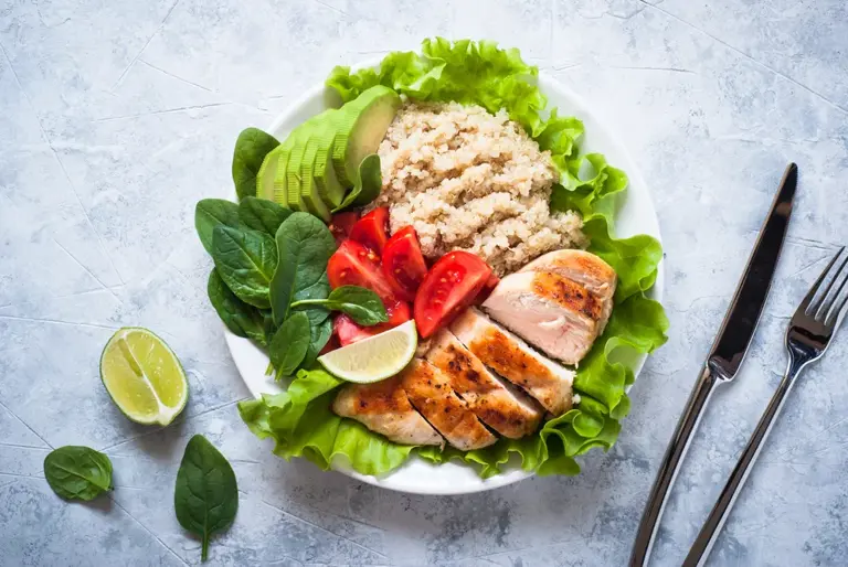 Comment composer une assiette équilibrée avec les produits de printemps
