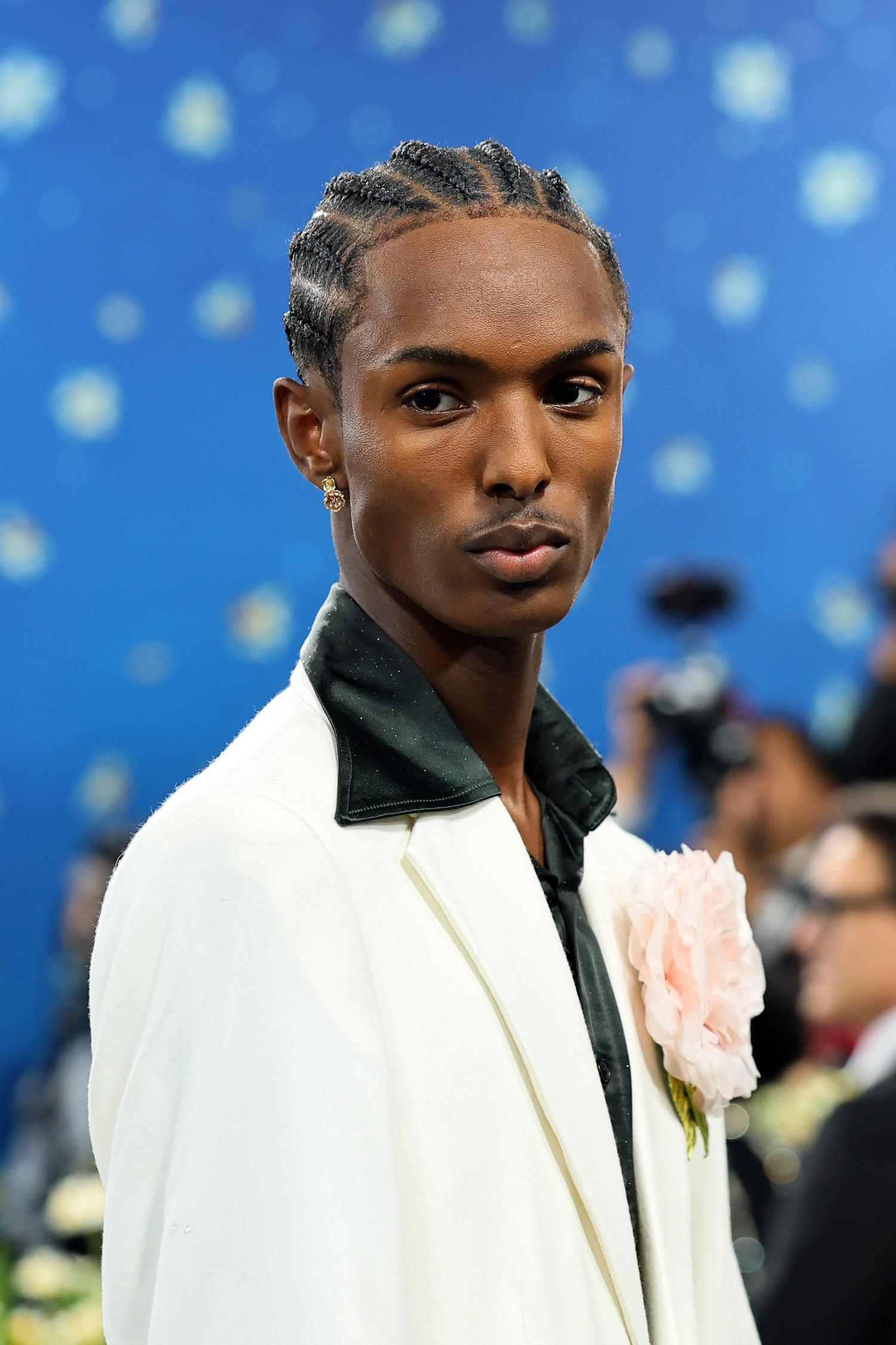 See the red carpet looks from the 2025 Met Gala