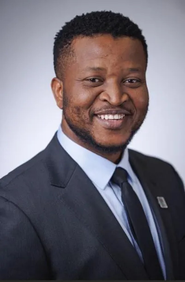 Governing at a distance: illusion, accountability and the board