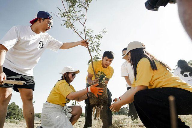 Daniel Padilla does tree planting activity for 30th birthday