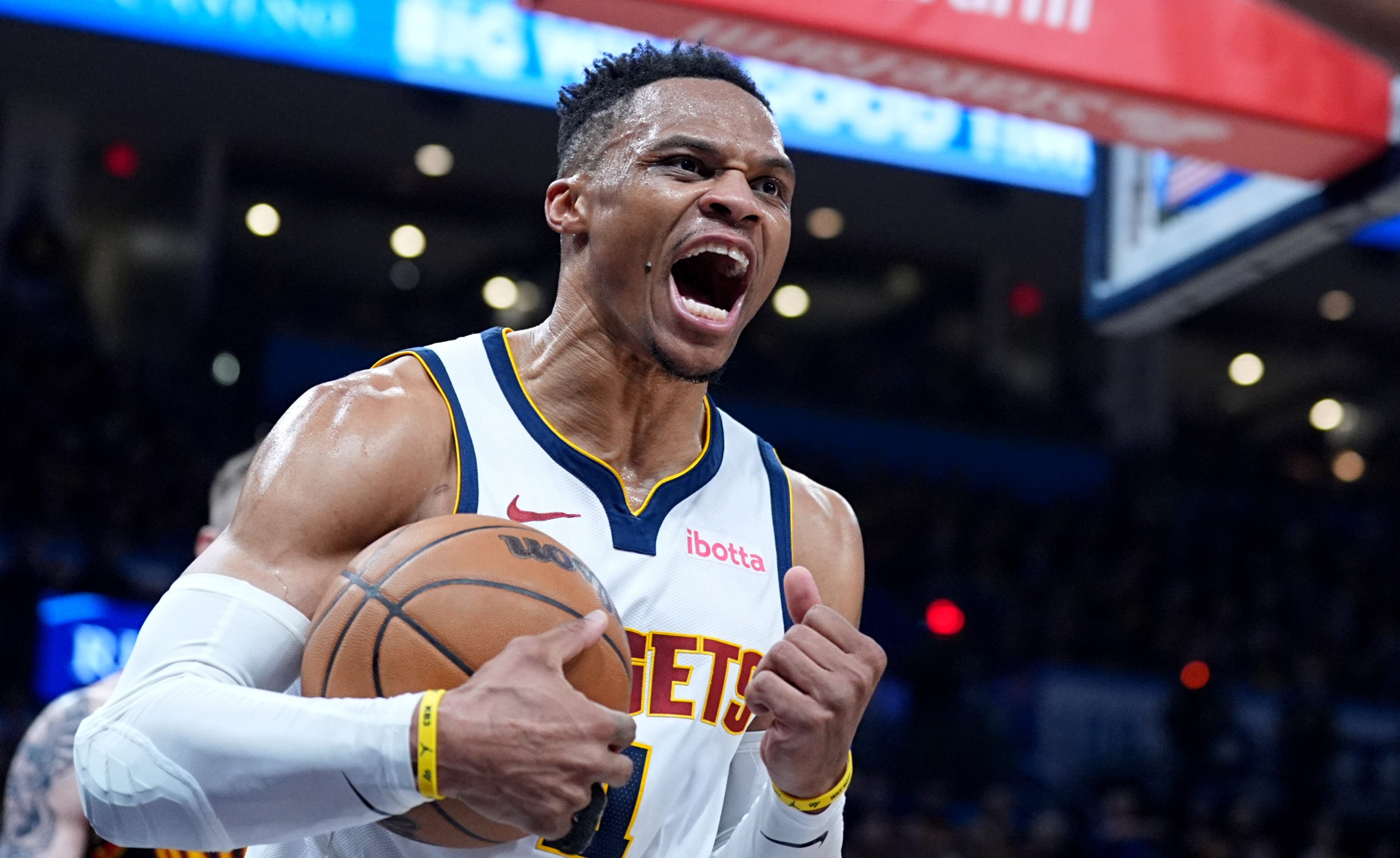 Russell Westbrook agrees to contract with Sacramento Kings, per reports