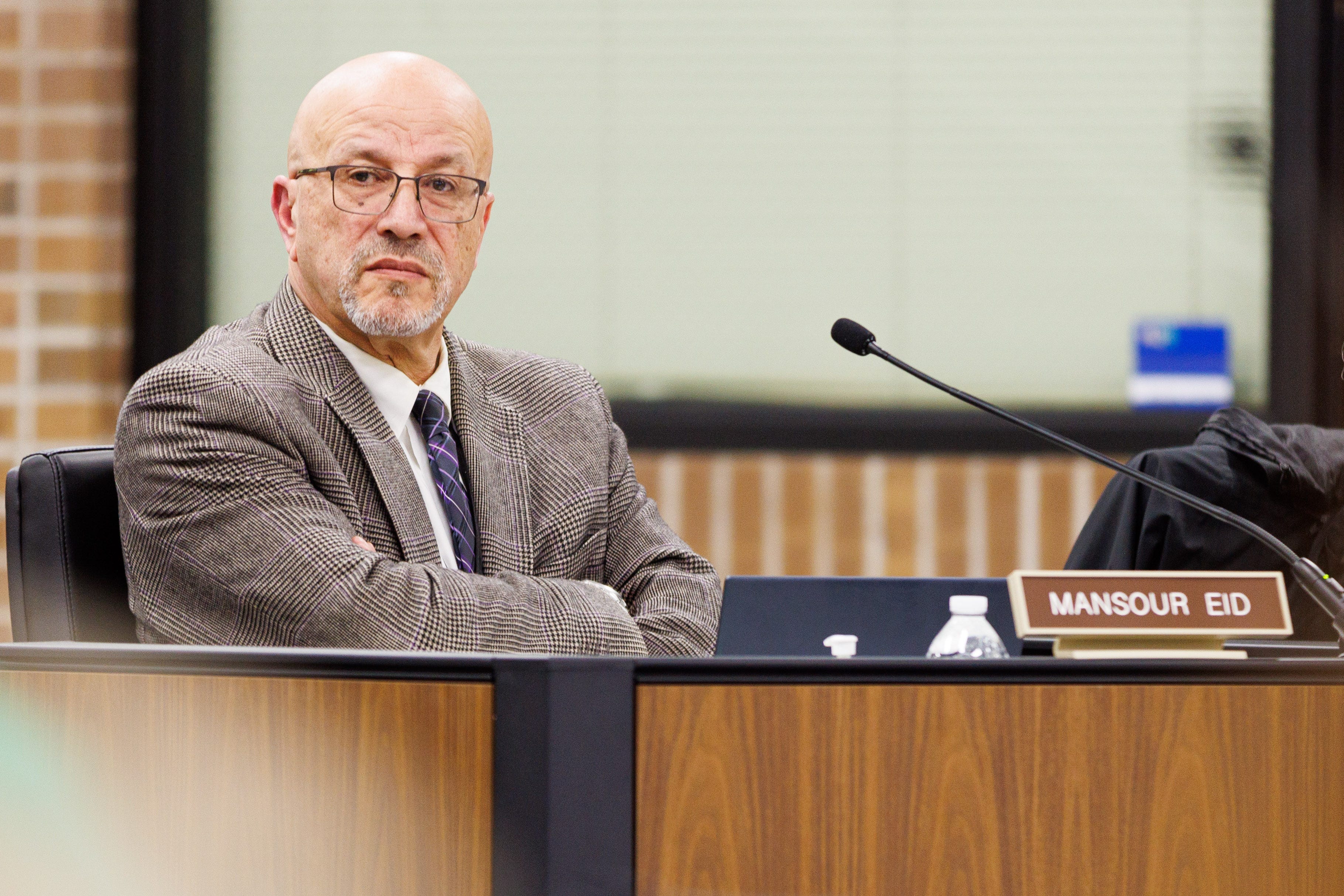 South Bend School Board Extends Mansour Eid S Superintendent Contract