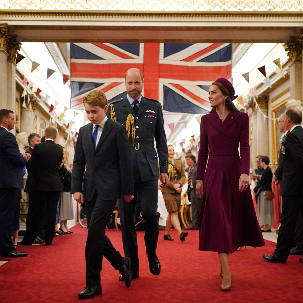 Il principe George va a Eton: perché William e Kate sono stati tanto ...
