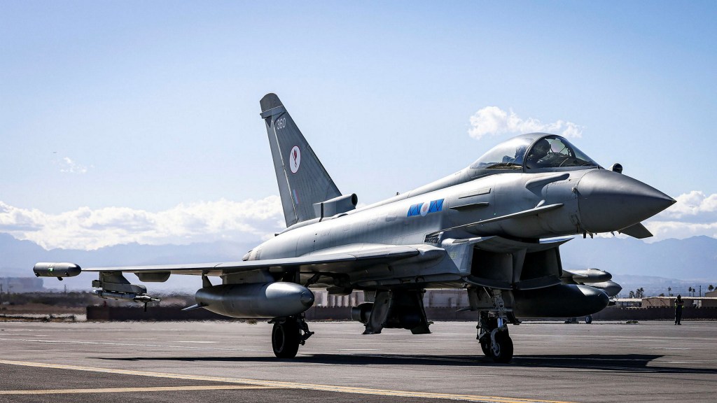 UK preparing for an attack by Russia and updating ‘secret war plans’