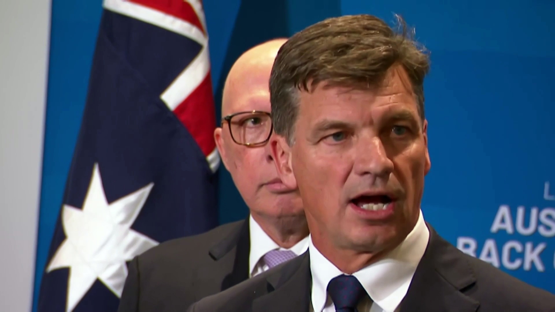 Shadow Defence Minister Andrew Hastie confirms he won't run for Liberal ...