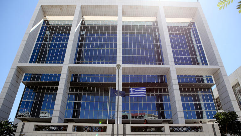 Λήξη συναγερμού στο Εφετείο μετά το τηλεφώνημα για βόμβα