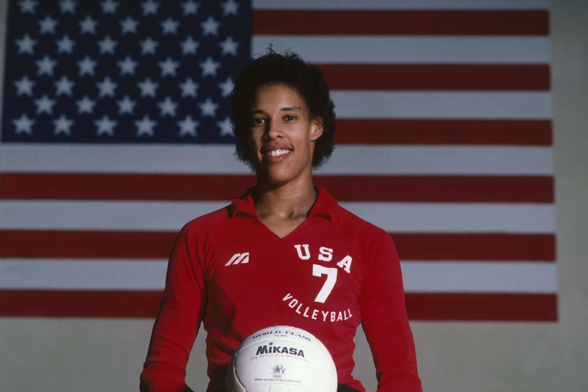 Flo Hyman: Der Volleyball-Superstar, der während eines Spiels ...