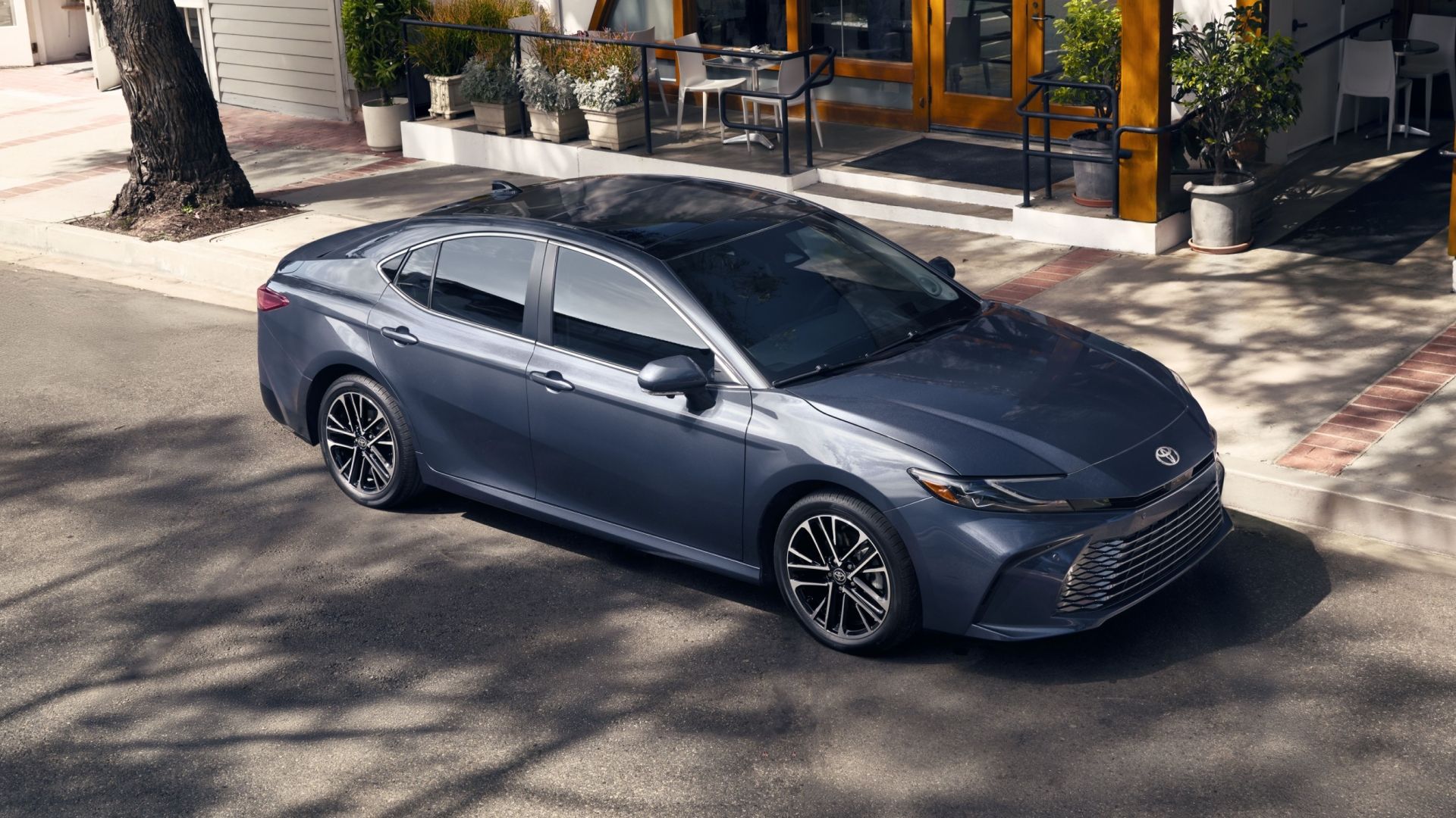 Best Midsize Sedans | 2025 Top Midsize Sedans Rated | CarBuzz