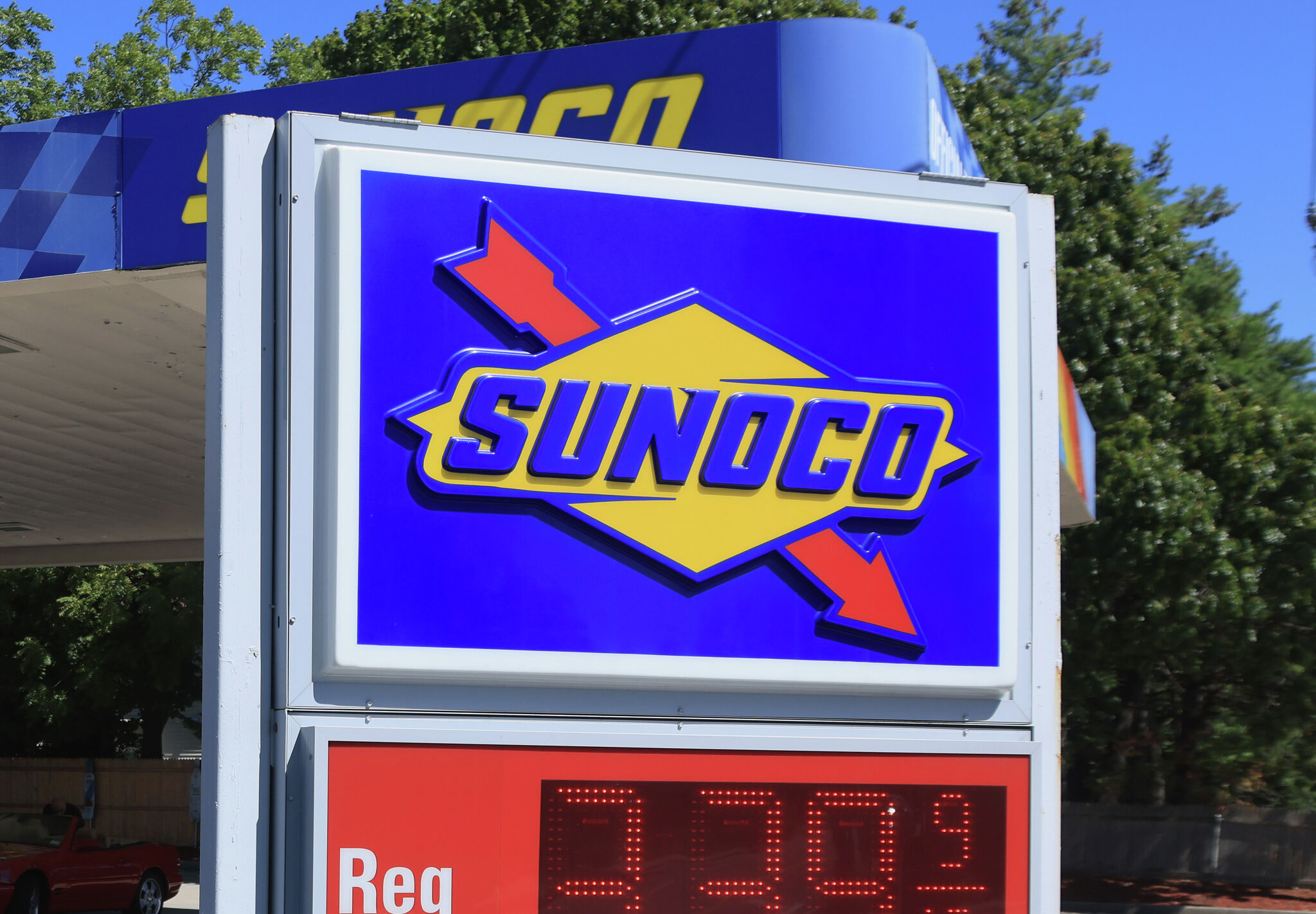 Texas-based Sunoco makes $9 billion deal to buy Canadian fuel distributor