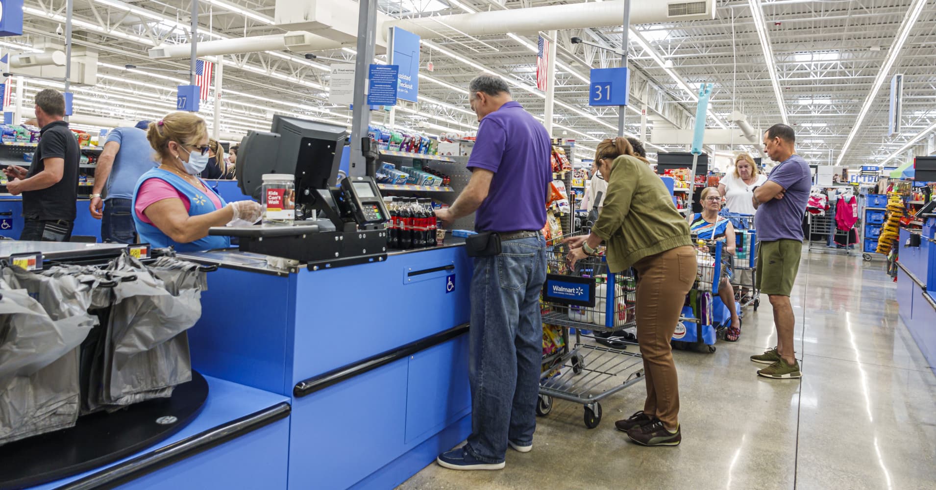 Hispanic shoppers are spending less on groceries, putting pressure on ...