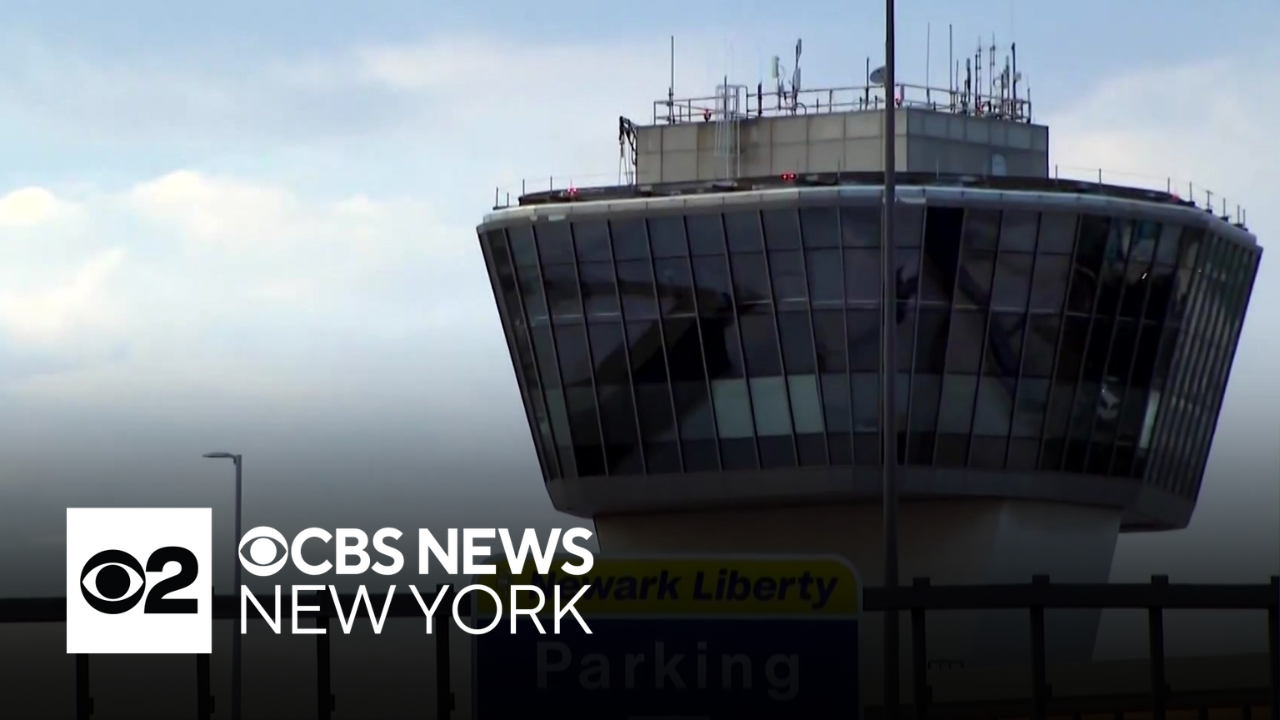 What's behind the air traffic controller shortage at Newark airport?
