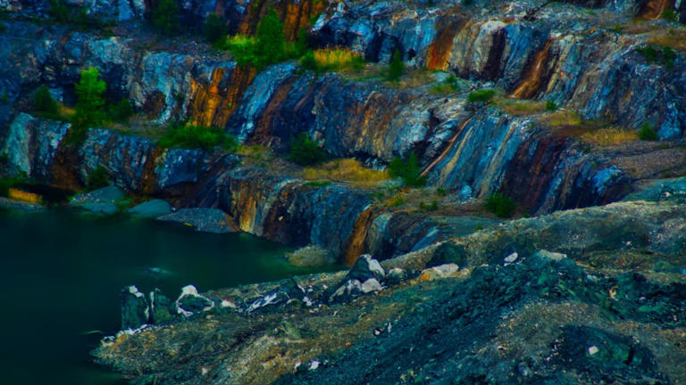 World’s largest asbestos mine’s waste to be recycled into EV battery ...