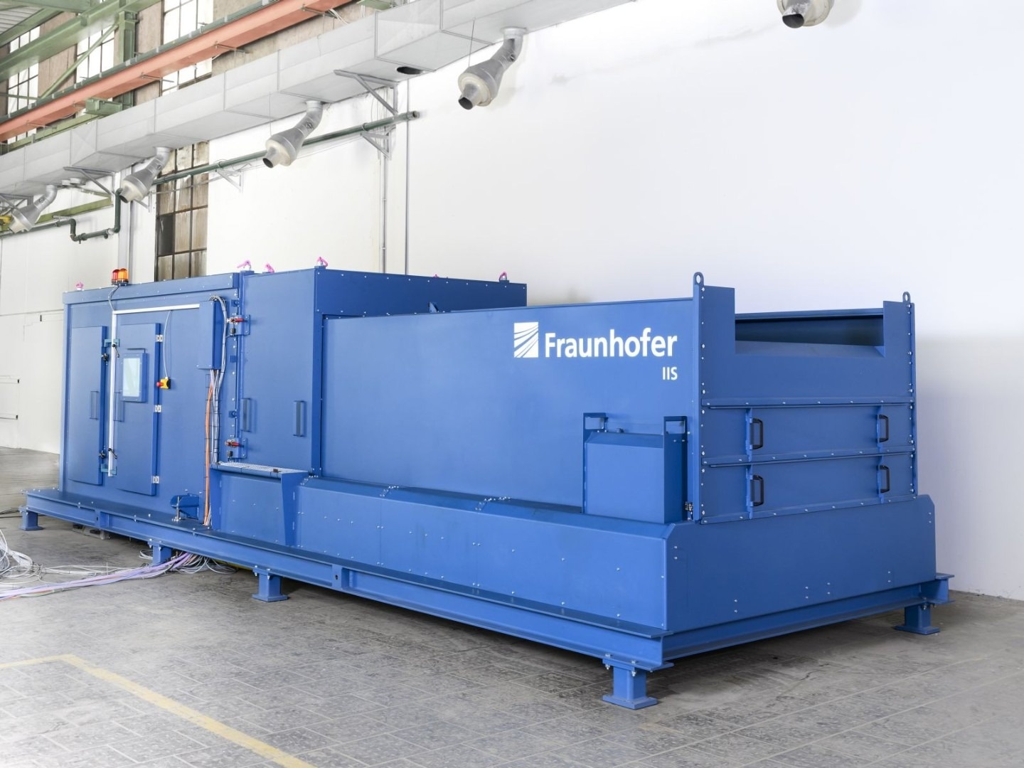 AI-Powered X-Ray Technology for Isolating Dangerous Batteries