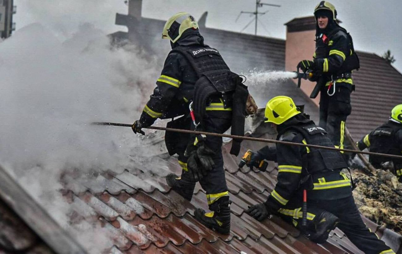 Barabashovo market hit, fires erupt, civilians injured: Russian attack ...