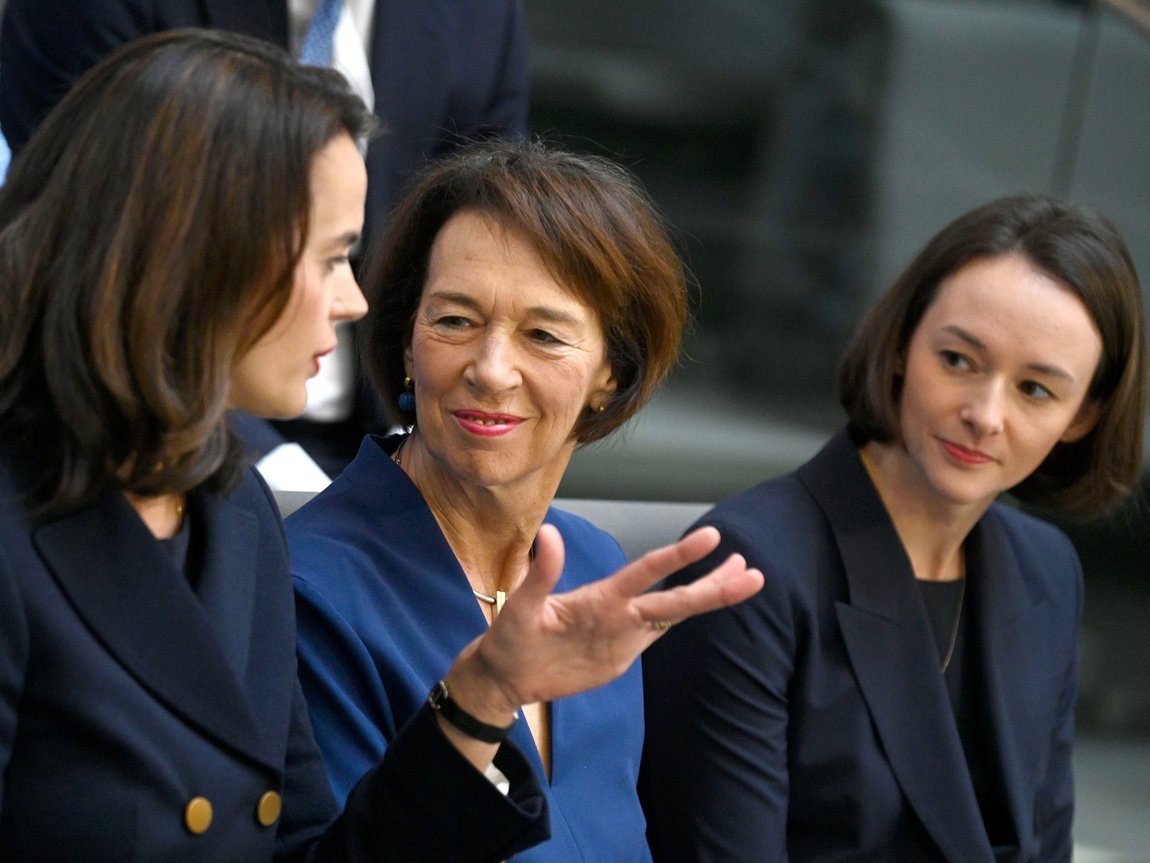 Chancellor Election: Friedrich Merz's Family Present During Debacle