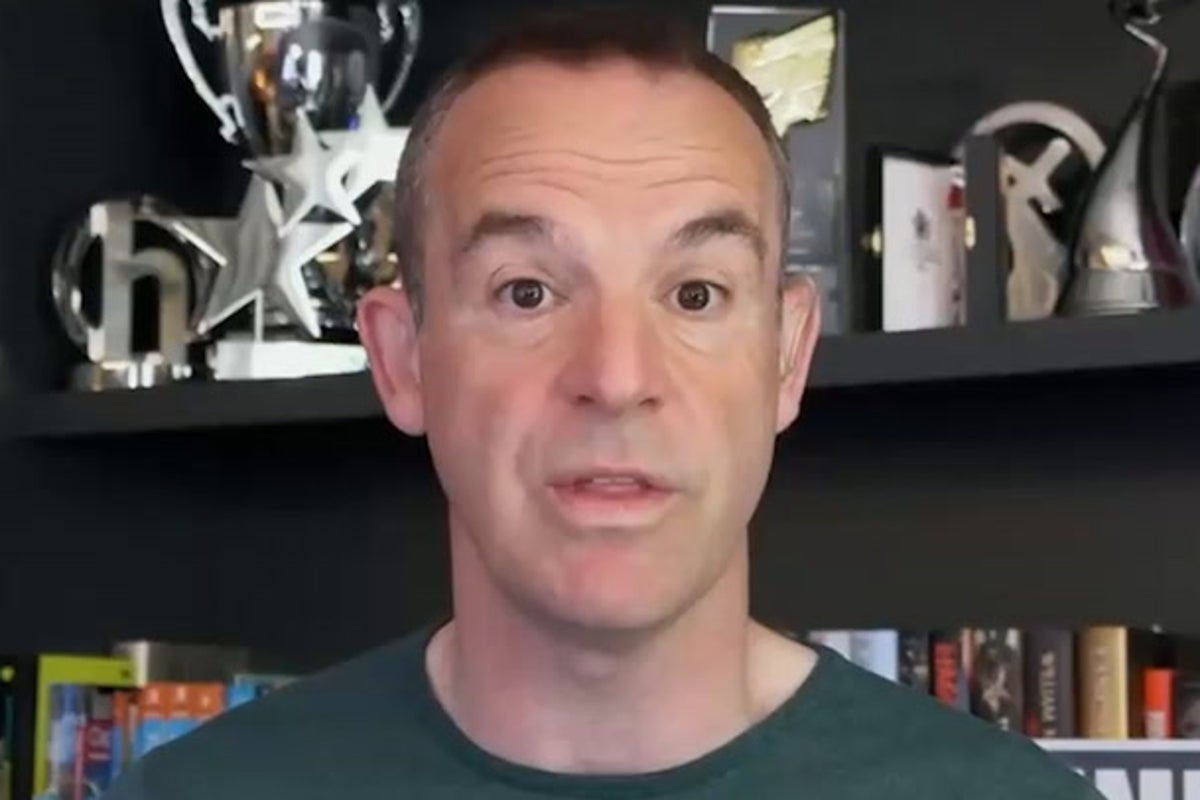 Martin Lewis issues warning to anyone using credit or debit card abroad ...