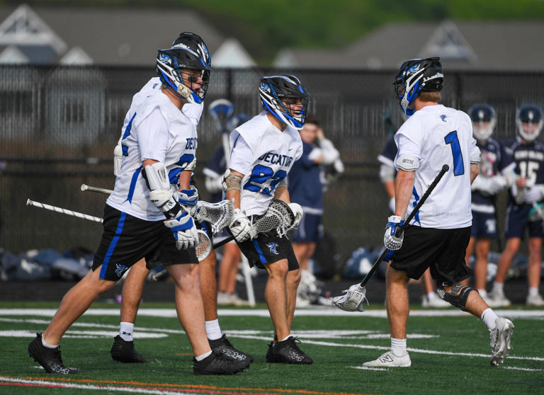 Bayside South baseball and softball squads win regionals, Decatur boys ...