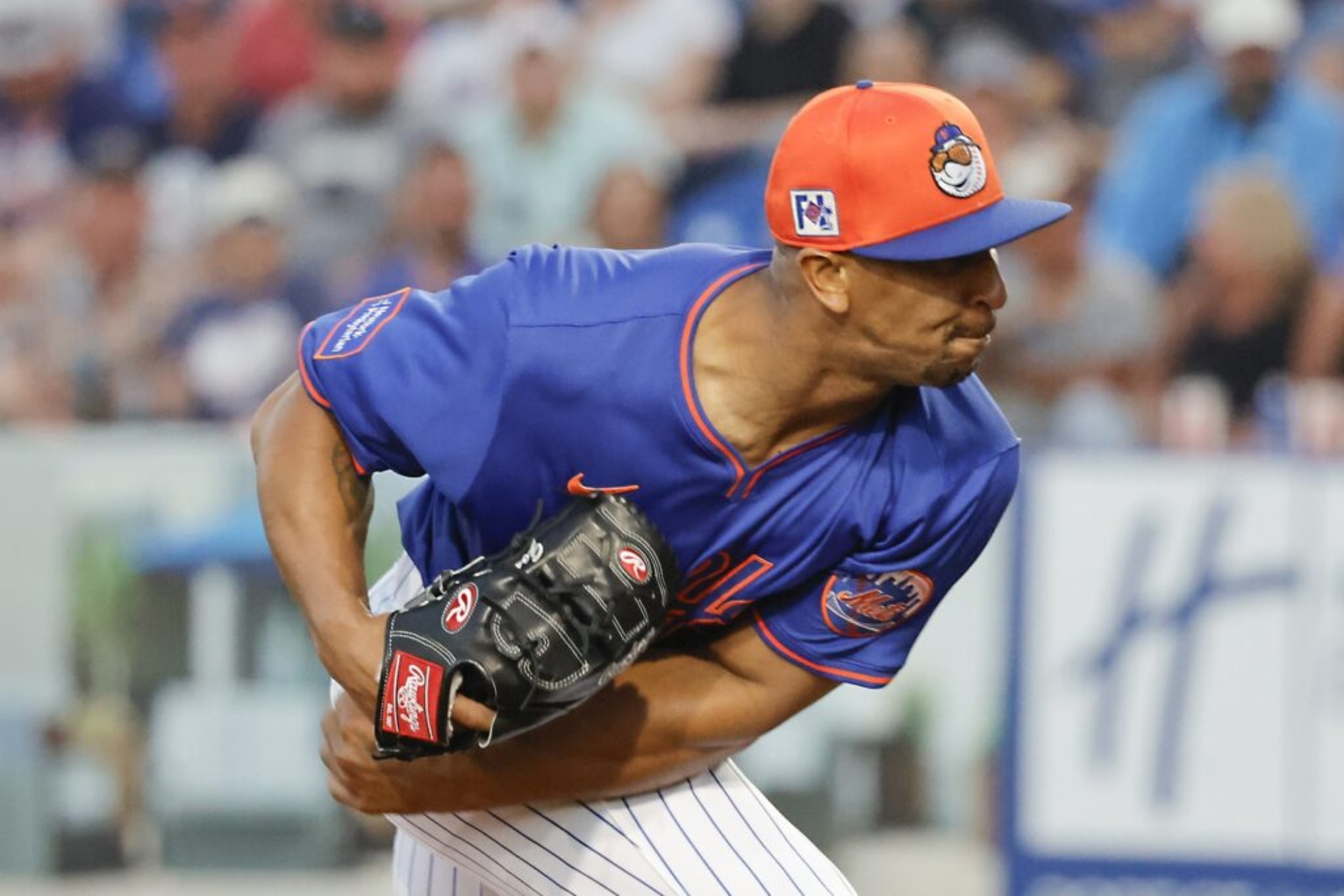 How the Mets Can Add a Lefty to the Bullpen