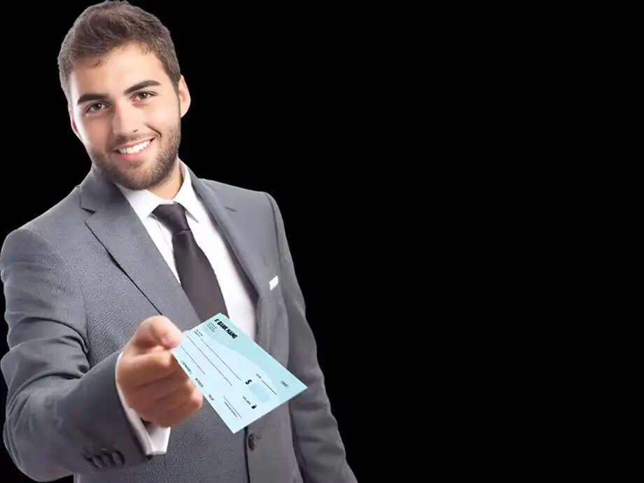 Cheque Tips: Is it necessary to draw these 2 lines on the cheque or is ...