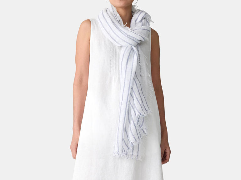 The Best Linen Basics to Add to Your Summer Packing List