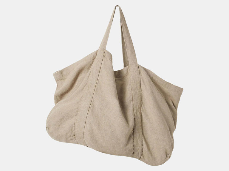 The Best Linen Basics to Add to Your Summer Packing List