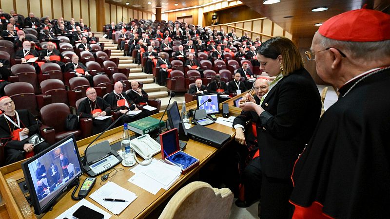Cardinals finish pre-conclave meetings in Vatican day before voting for ...