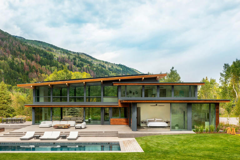 An Aspen Valley Home Sets the Stage for Its Stunning Landscape—and a ...
