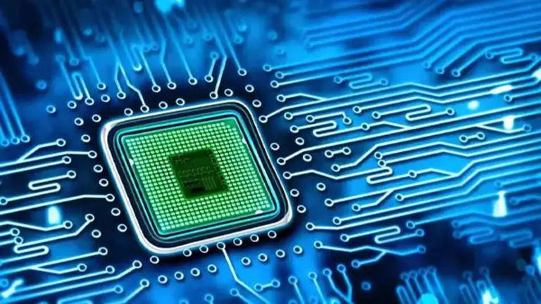 Cisco shows quantum networking chip, opens new lab