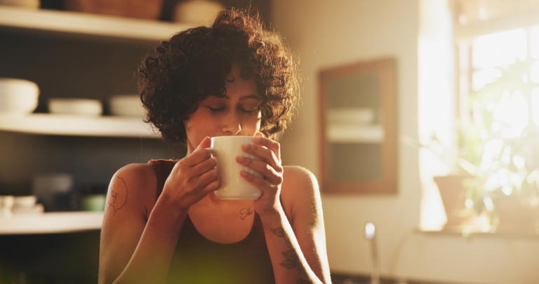 A doctor explains why you should drink water before your morning coffee