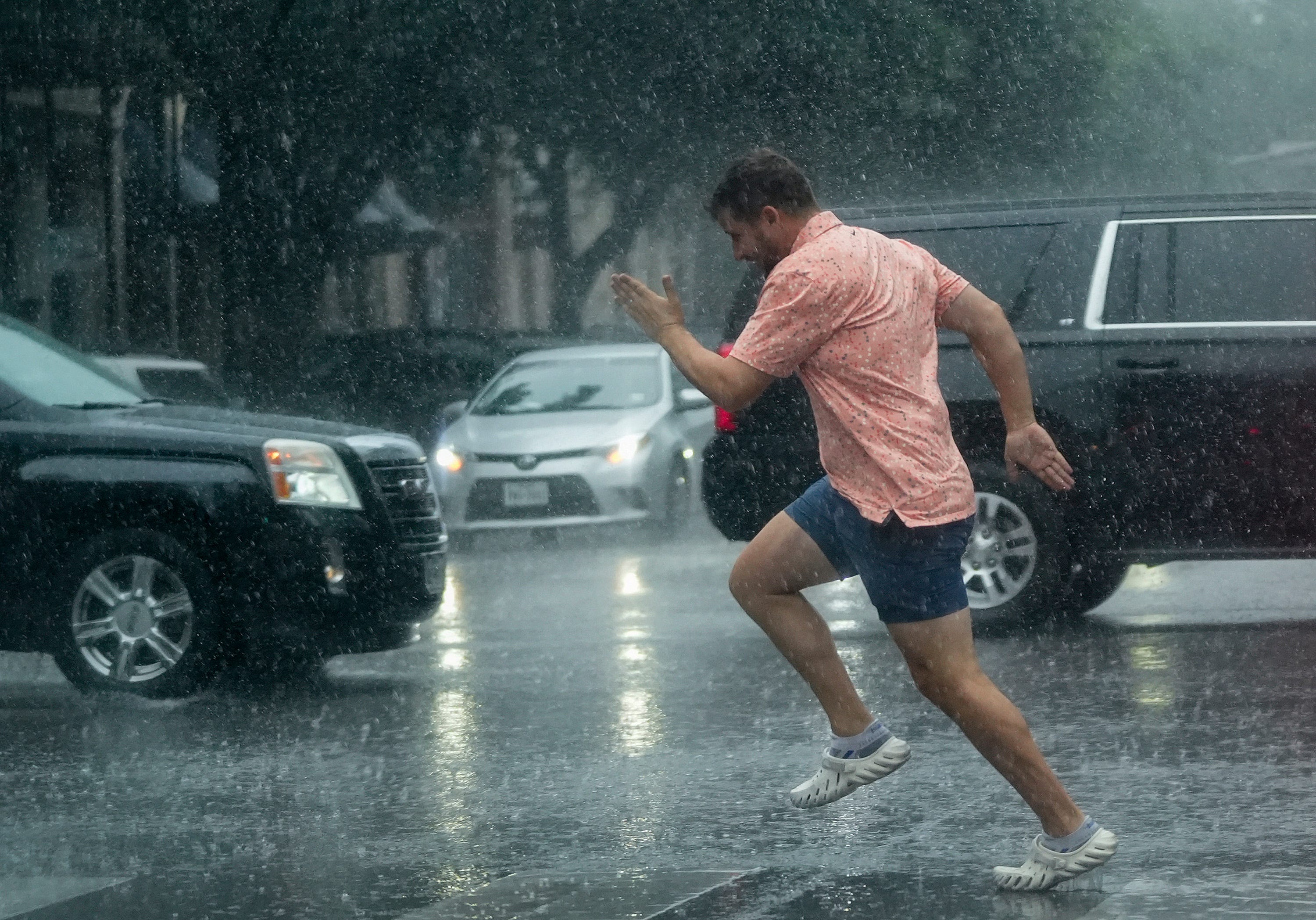 NWS issues flash flood warning in Austin area Tuesday. See where and ...