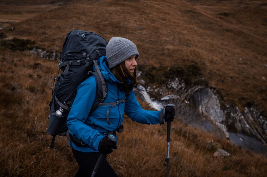 How to fit and choose a backpack for hiking