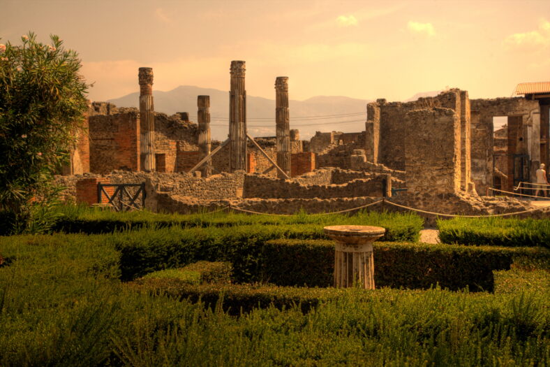 7 Facts About Pompeii, The Ancient City Frozen In Time