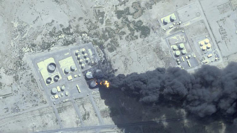 Paramilitary's drone attack cuts power in Sudanese capital and surrounds