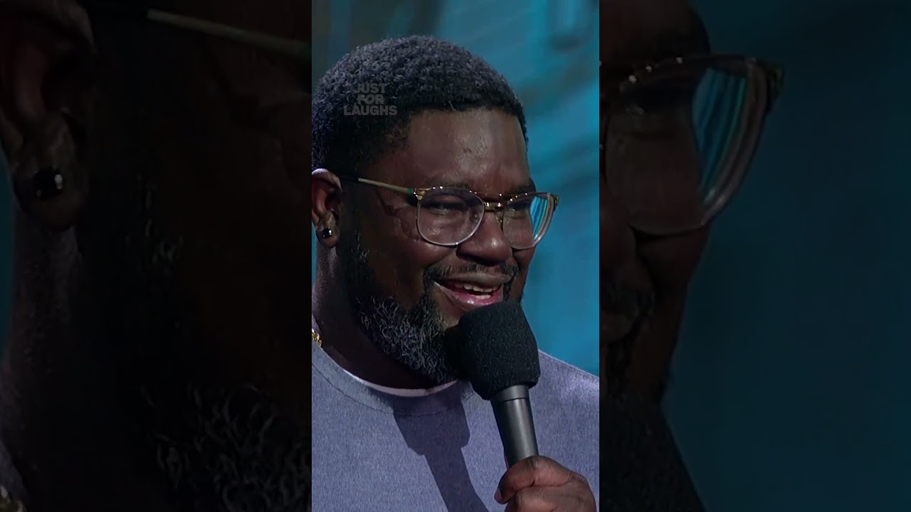 Why did they call it SoulSwipe 😂 newly single #LilRelHowery performs at ...