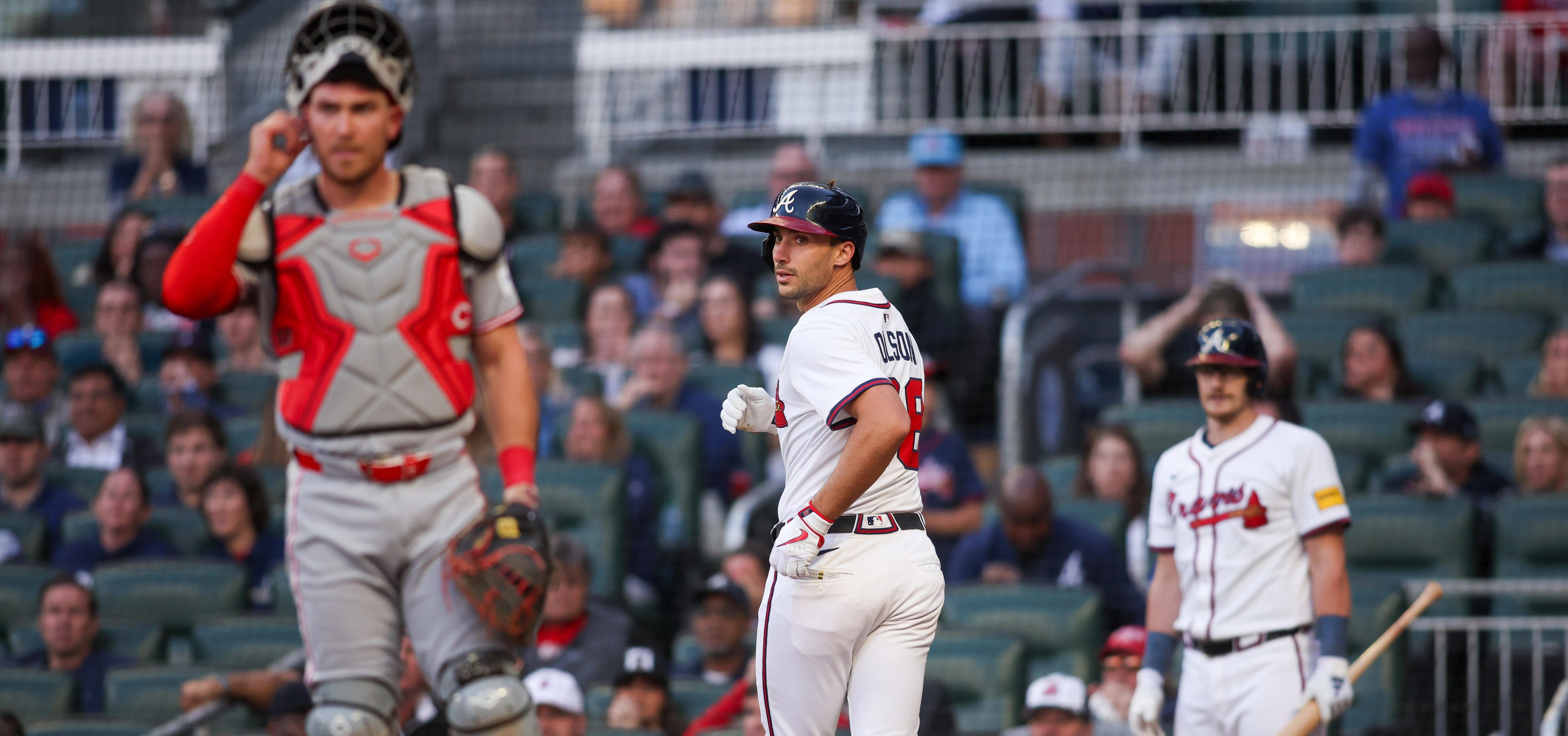 Braves fans defended Matt Olson’s inside-the-park HR while Tyler ...
