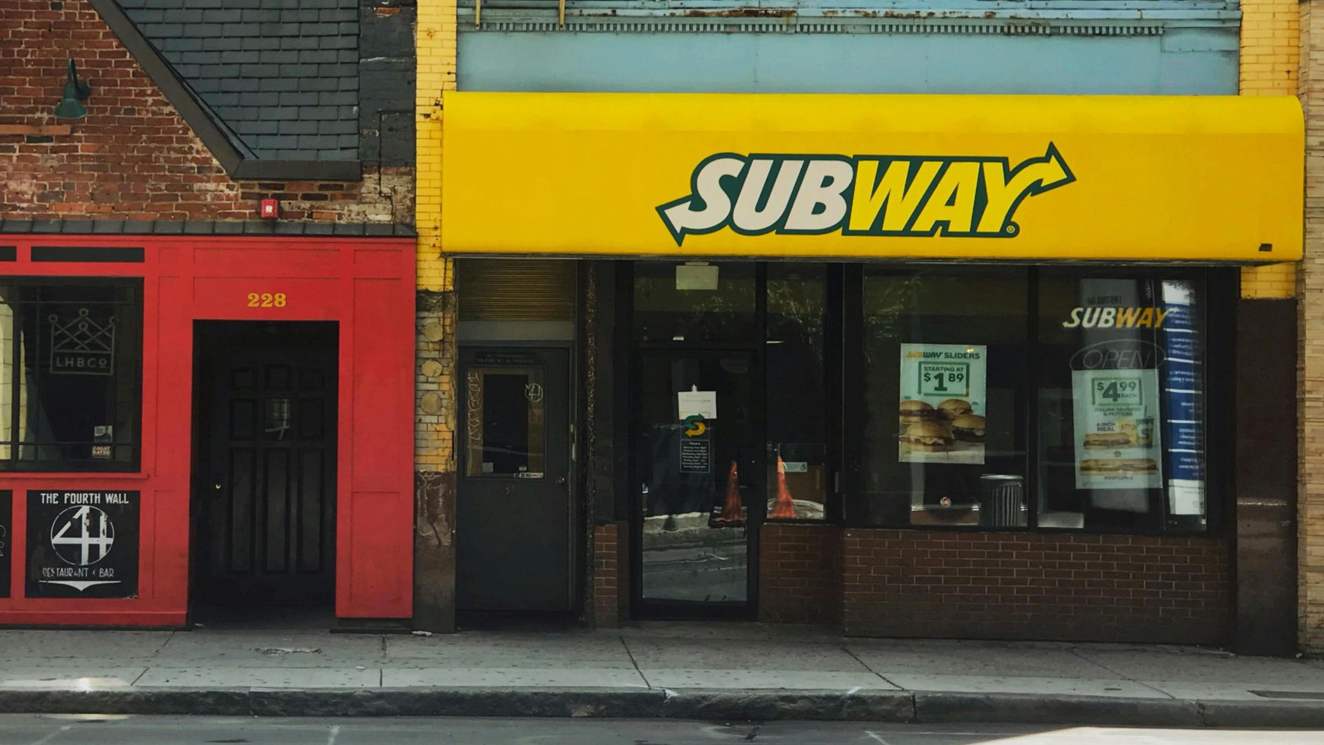 10 Reasons To Stop Eating At Subway & 10 Places To Get A Better Sandwich