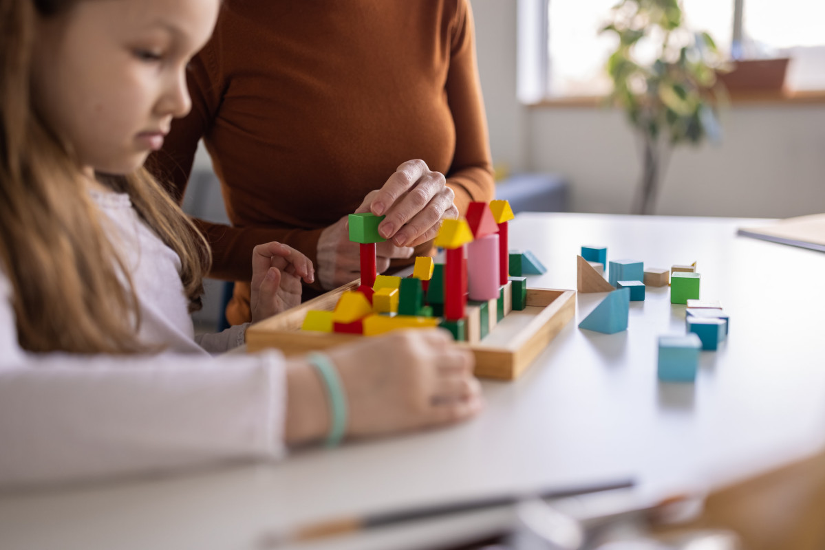 A Clinical Psychologist Is Begging Parents and Grandparents To Find the ...