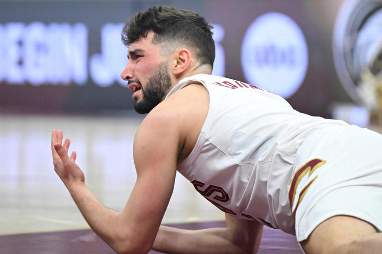 Cleveland Cavs score in NBA playoffs | Cavaliers vs Pacers Game 2 recap ...