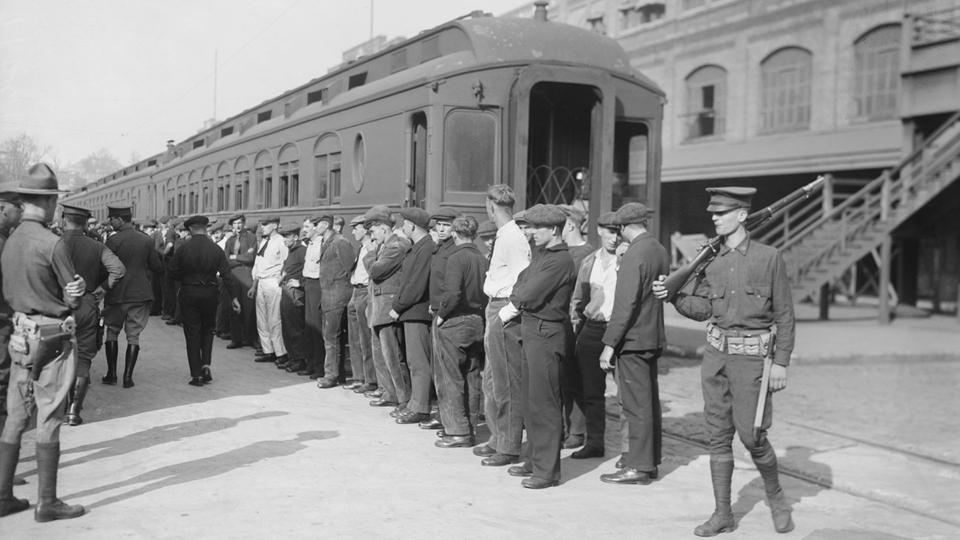 How does the Alien Enemies Act work?