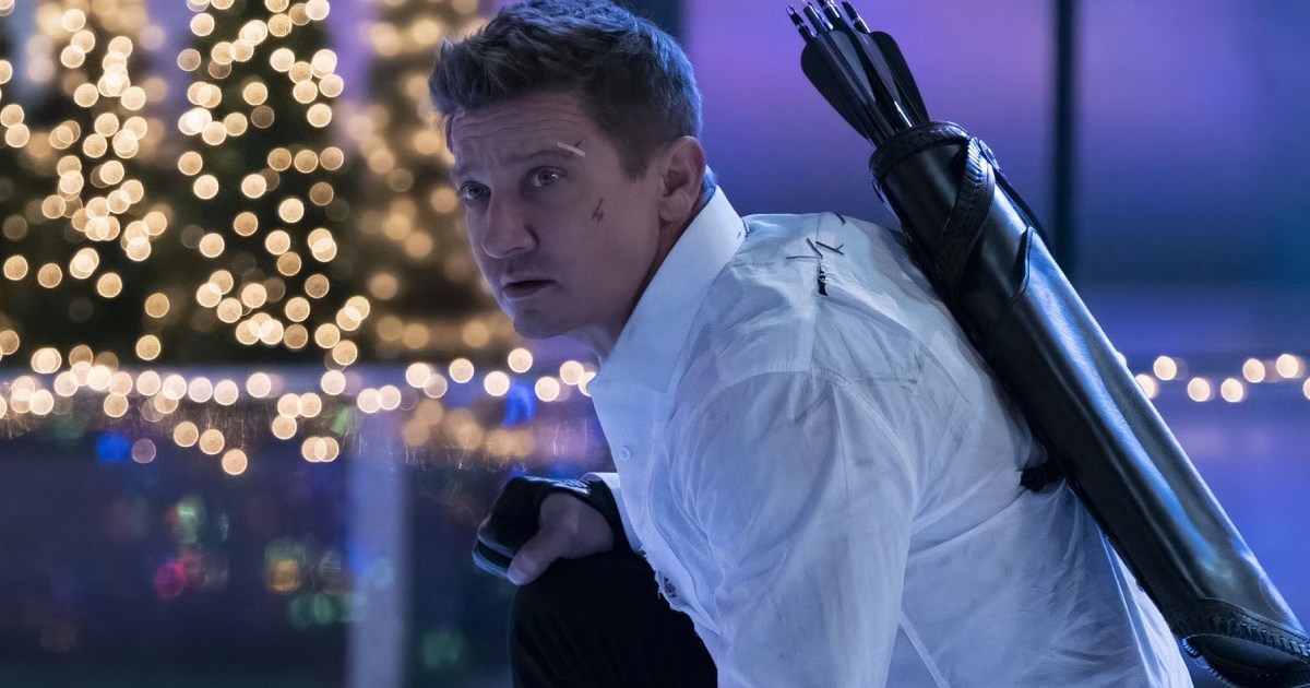 Hawkeye: Why Marvel Low-Balled Jeremy Renner's Season 2 Offer