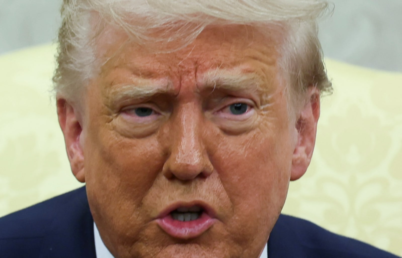 'Blindsided': Experts say Trump threw major ally 'under the bus' with ...