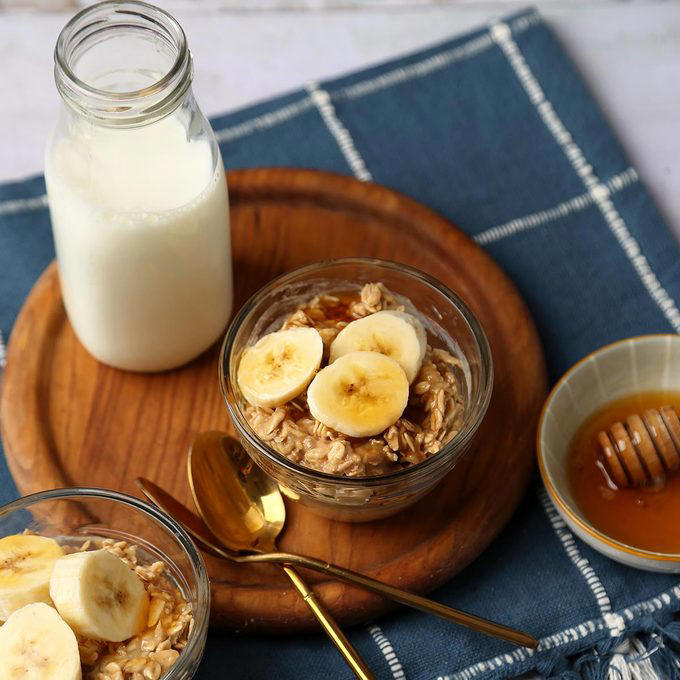 27 Cheap Breakfast Ideas Made with Pantry Staples