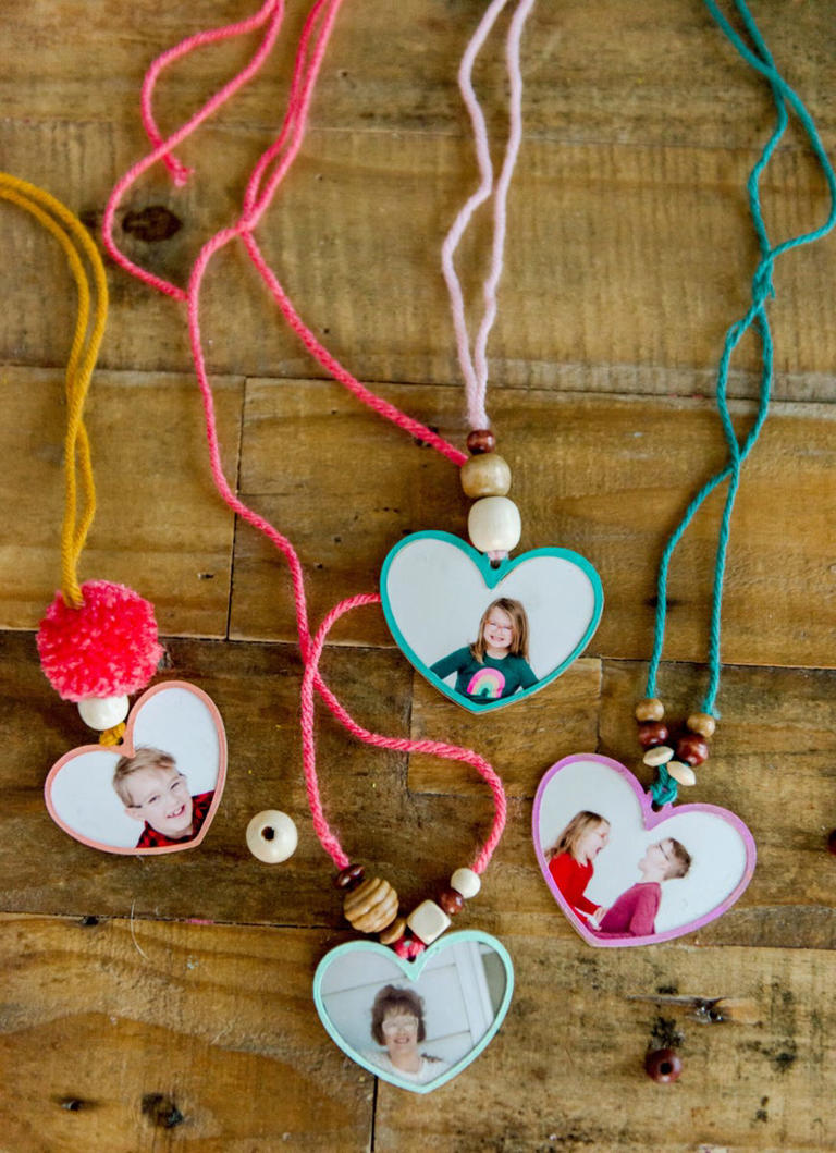 15 sweet Mother's Day picture ideas that make memorable gifts