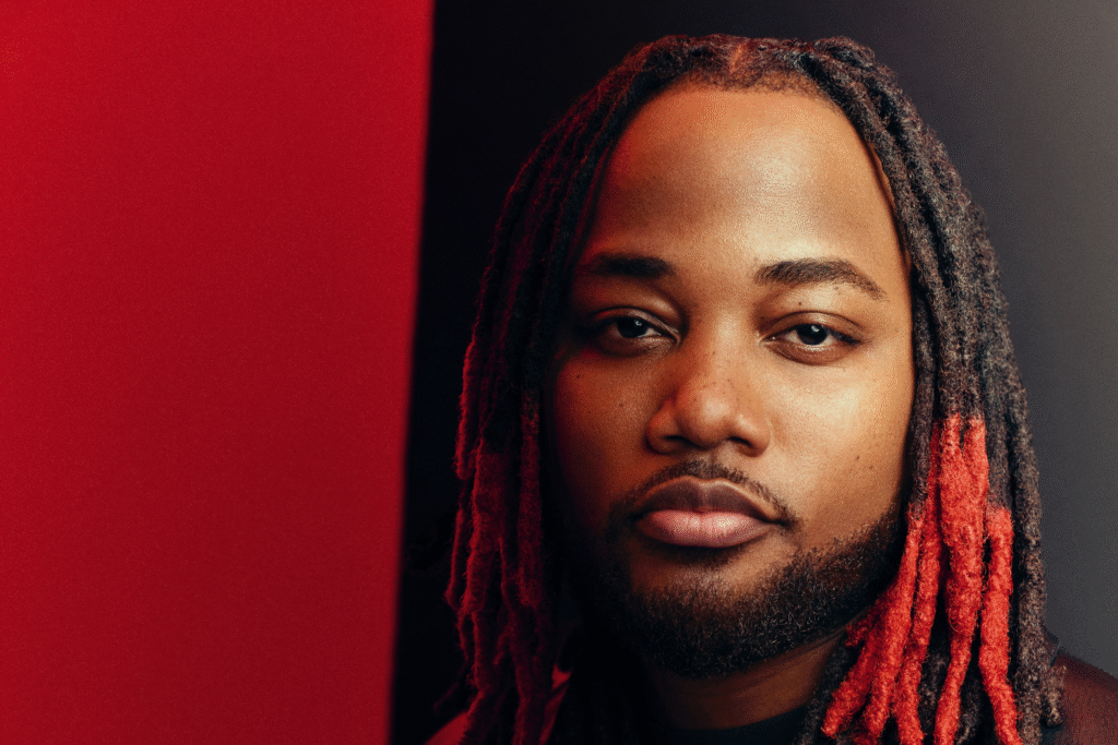 Leon Thomas Announces New EP 'Pholks,' Shares 'Just How You Are'